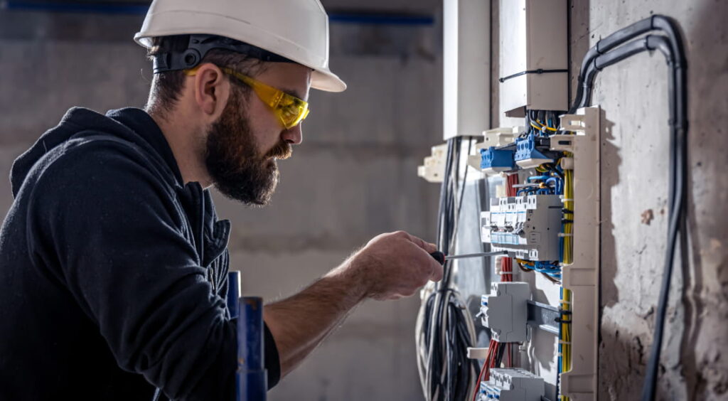 The Complete Guide to Employing Electrical Contractors